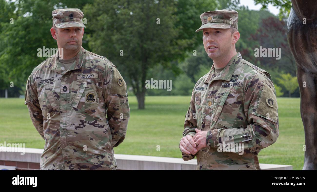 Maj. Timothy Ladwig (right), plans officer in charge, 1st Theater ...