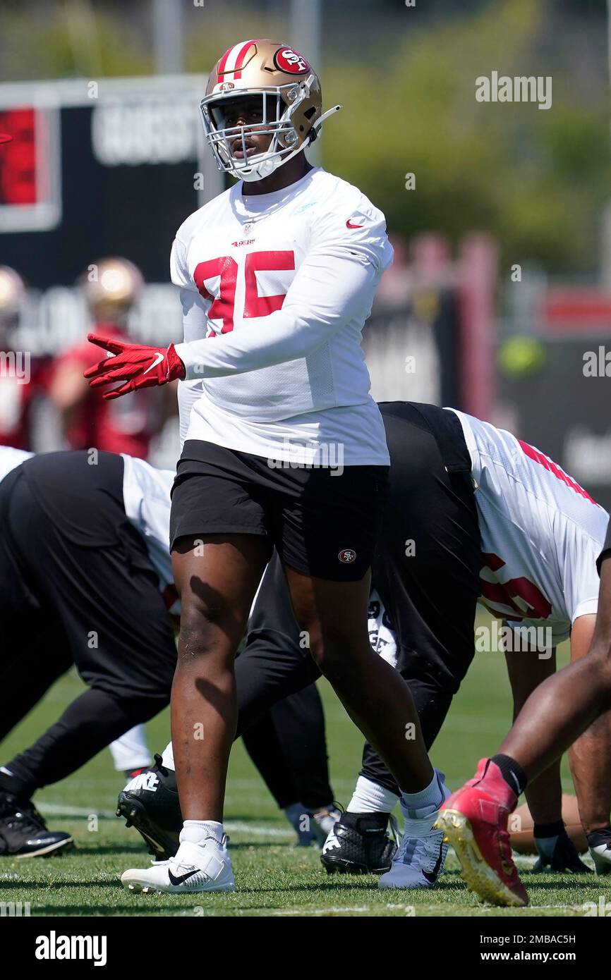 San Francisco 49ers defensive lineman Drake Jackson (95) takes part in ...