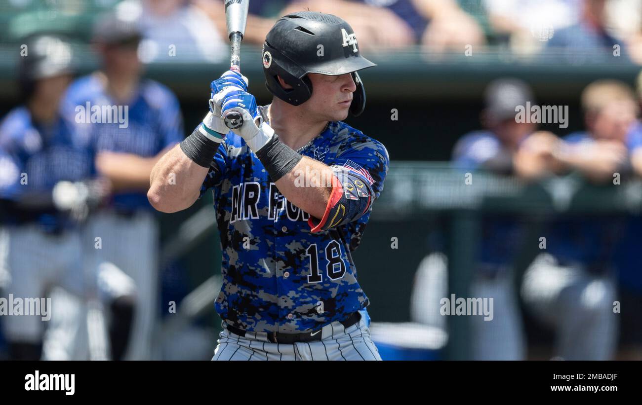 Air Force catcher Braydon Altorfer (18) bats against Texas during an ...