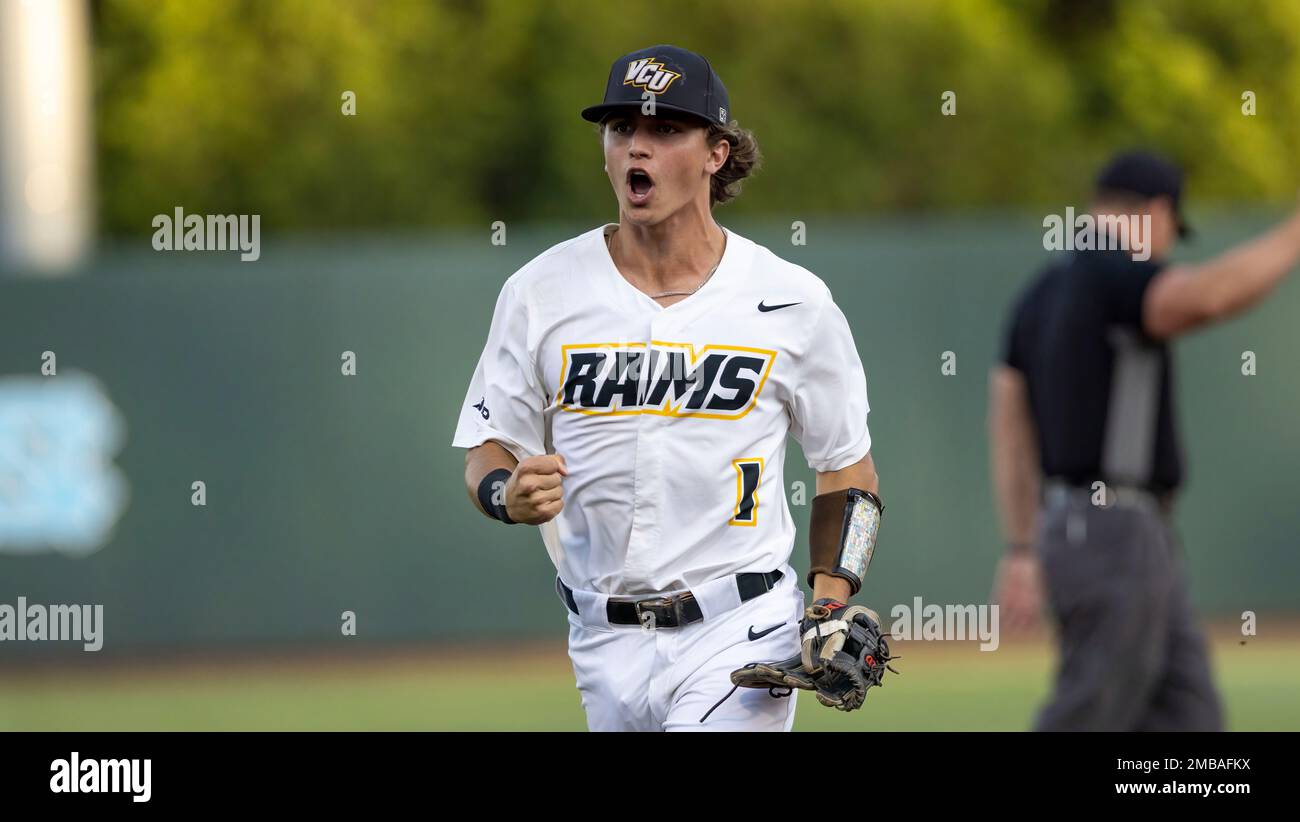 Virginia Commonwealth's Marcus O'Malley (1) reacts to a call during an ...