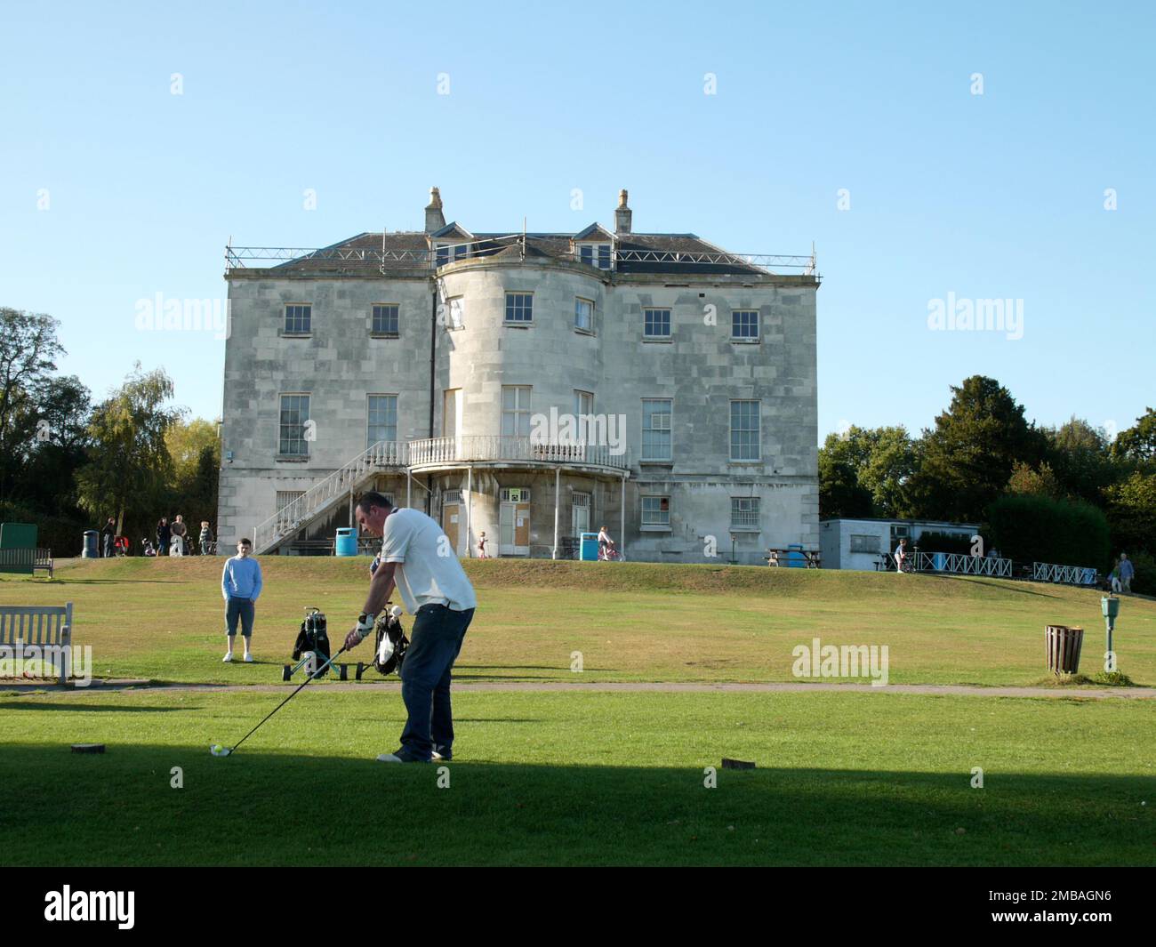 Beckenham place park golf club house hi-res stock photography and ...