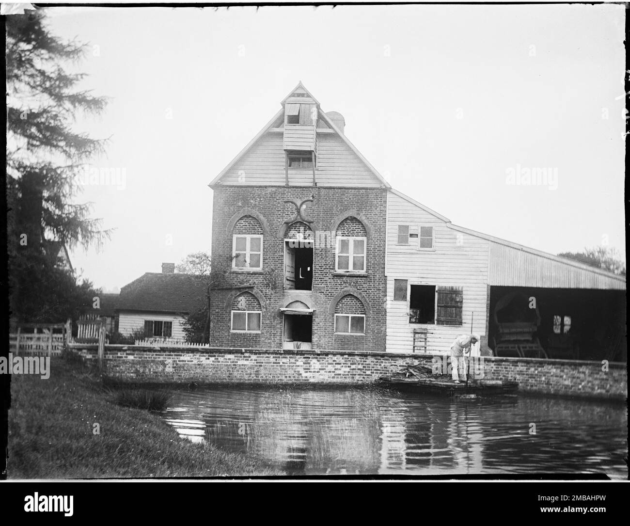 Ashurst Mill, Ashurst, Speldhurst, Tunbridge Wells, Kent, 1911. A view ...
