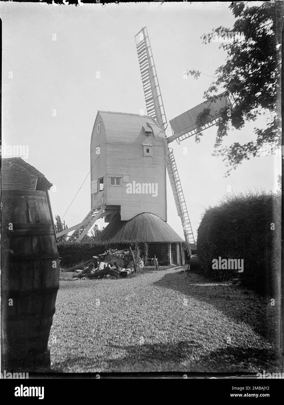 Circa 1926 architecture Black and White Stock Photos & Images - Alamy