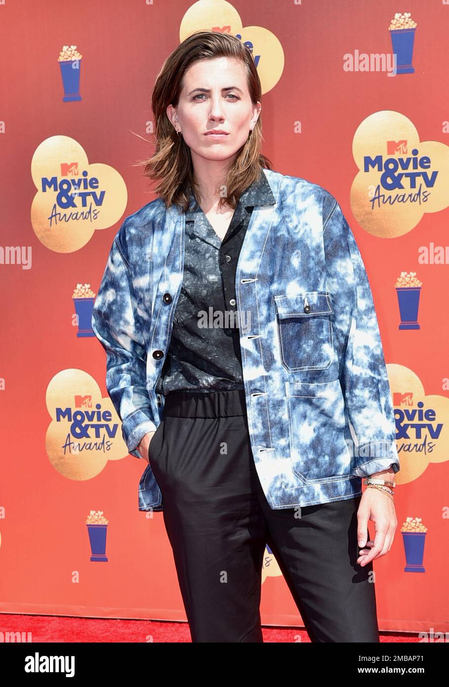 E. R. Fightmaster arrives at the MTV Movie and TV Awards on Sunday ...