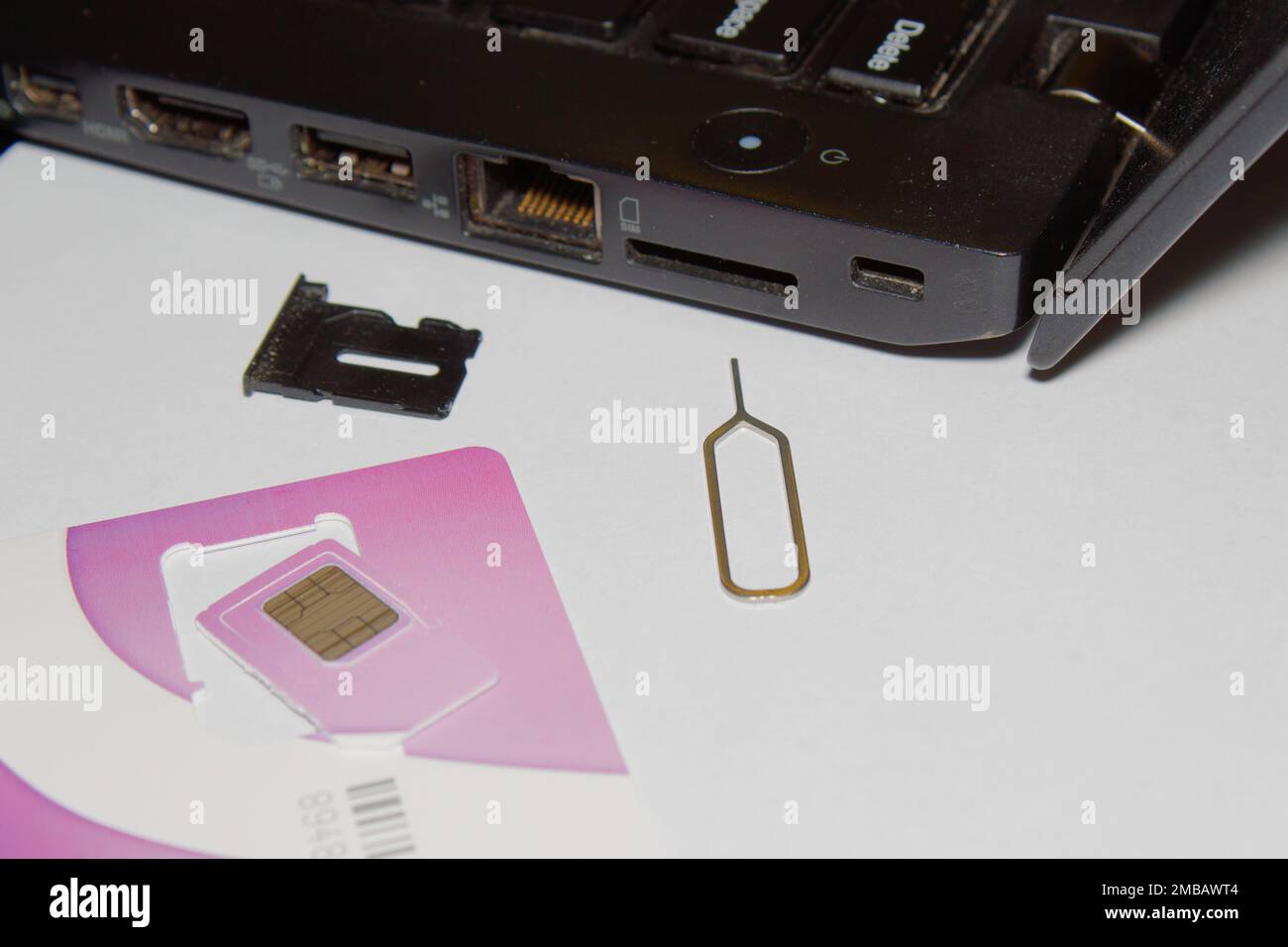 laptop sim slot insert Internet sim card Stock Photo - Alamy laptop sim slot insert Internet sim card Stock Photo - Alamy