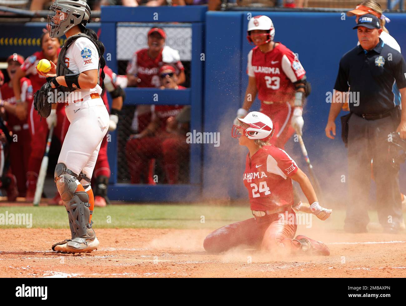 Oklahoma's Jayda Coleman (24) celebrates after scoring against Texas ...