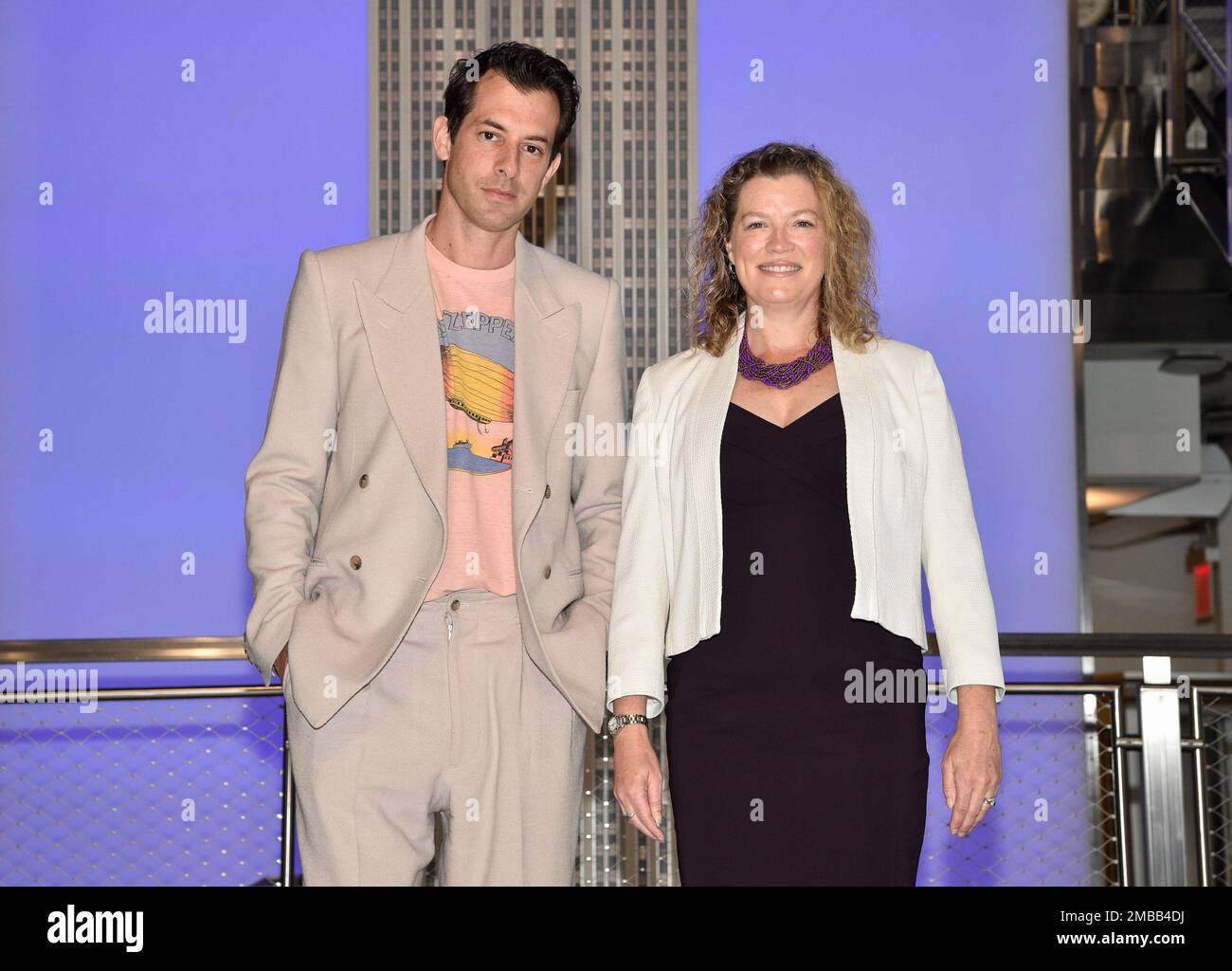Record producer Mark Ronson, left, and British Consul General to New ...