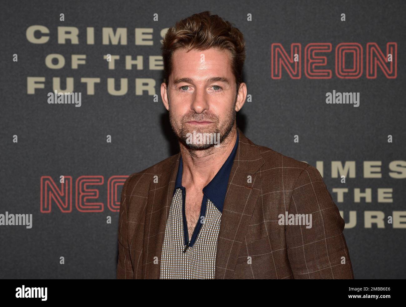 Scott Speedman attends the "Crimes of the Future" premiere at the ...