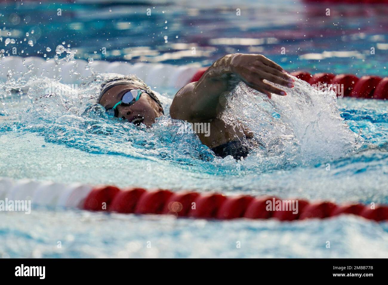 Bella Sims competes in the women's 400-meter freestyle final at the TYR ...