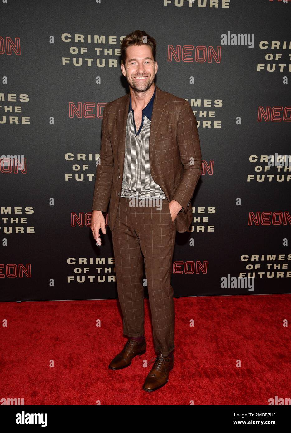 Actor Scott Speedman attends the "Crimes of the Future" premiere at the ...
