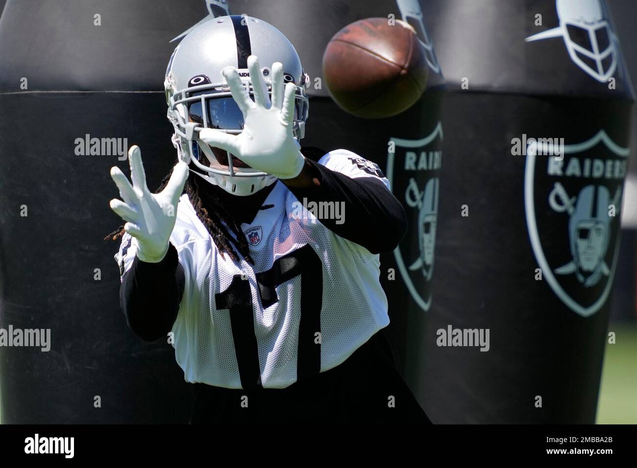 Las Vegas Raiders wide receiver Davante Adams catches a pass during ...