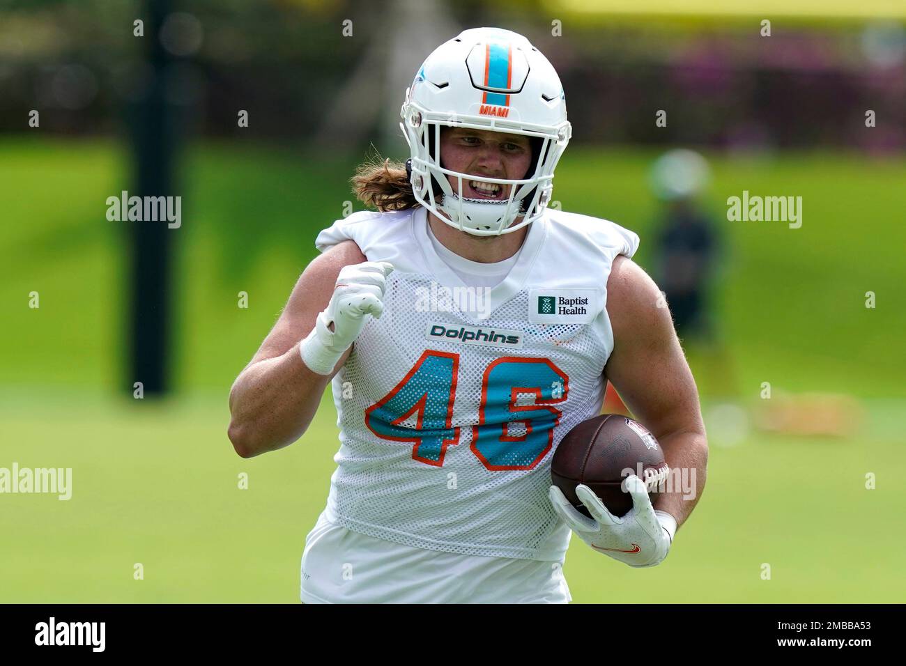 Miami Dolphins tight end Tanner Conner (48) takes part in drills at the ...
