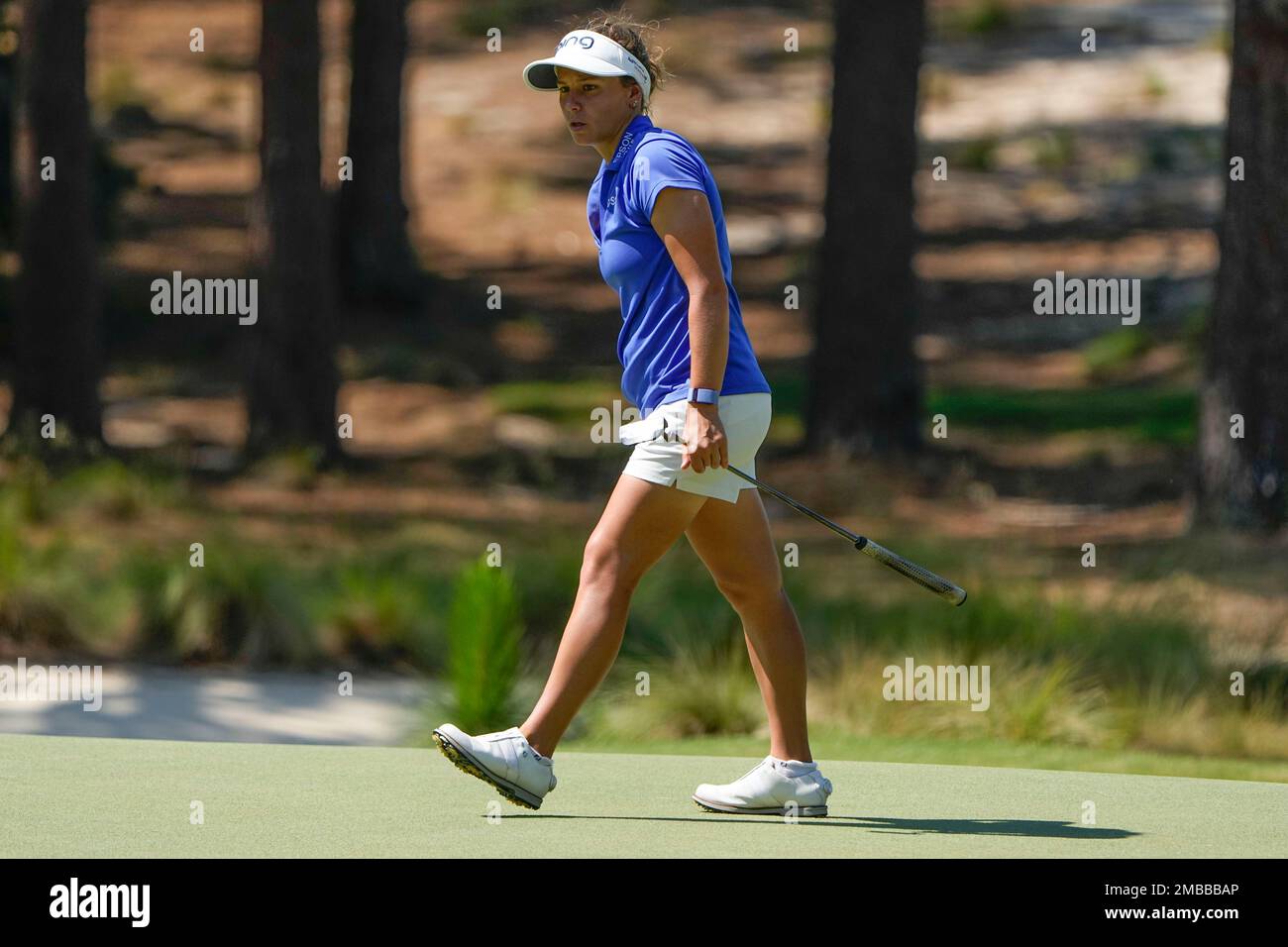 Amanda Doherty reacts to missing a her putt on the 11th green during ...