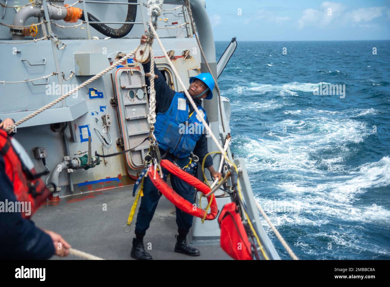 220614-N-UP745-1014 ATLANTIC OCEAN (June 14, 2022) Boatswain’s Mate ...