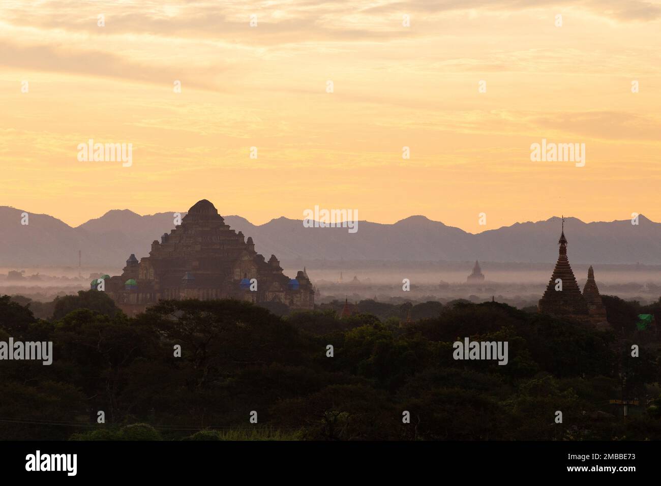 Old Bagan ( Bagan ပုဂံ ) Myanmar Stock Photo - Alamy