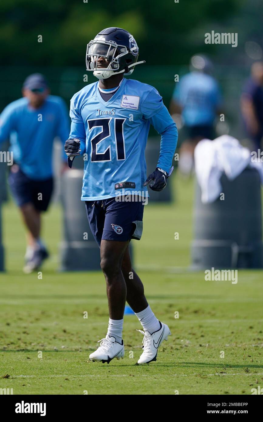 Tennessee Titans cornerback Roger McCreary takes part in a drill at the ...