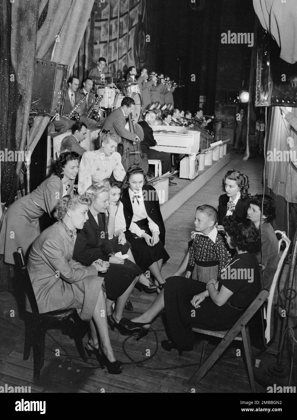 Portrait of June Christy, Laurindo Almeida, Bob Gioga, Eddie Safranski ...