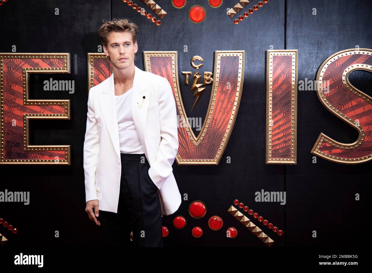 Austin Butler poses for photographers upon arrival for the premiere of ...