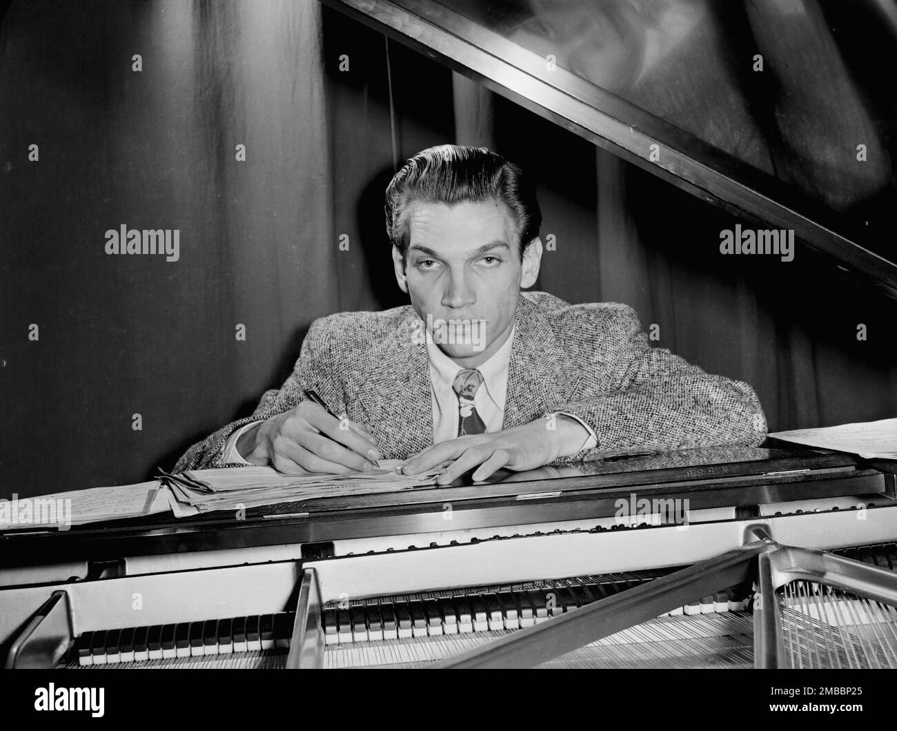 Portrait of Bob Graettinger, New York, N.Y., 1946 Stock Photo - Alamy