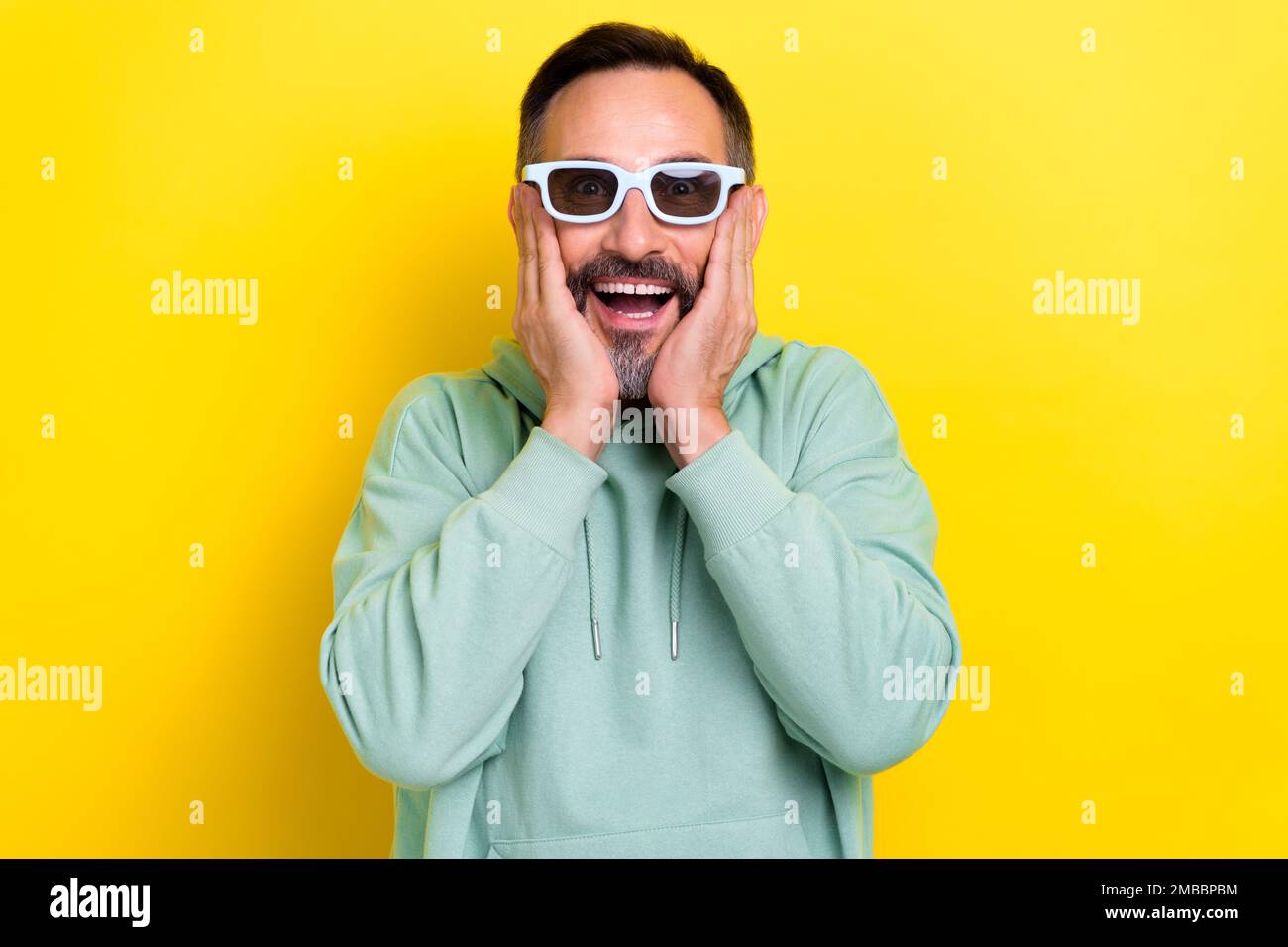 Moment unbelievable hi-res stock photography and images - Alamy