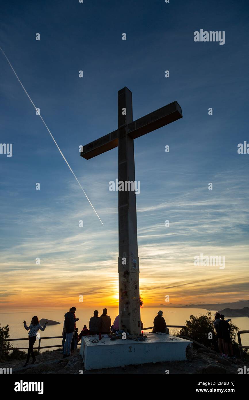 La Cruz (Cross) de Benidorm at sunset, Benidorm, Costa Blanca, Alicante ...