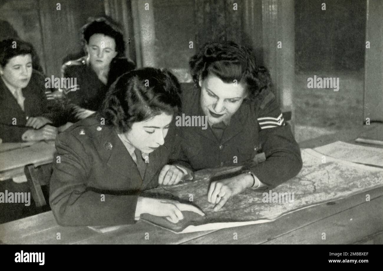 World war ii women a t s hi-res stock photography and images - Alamy