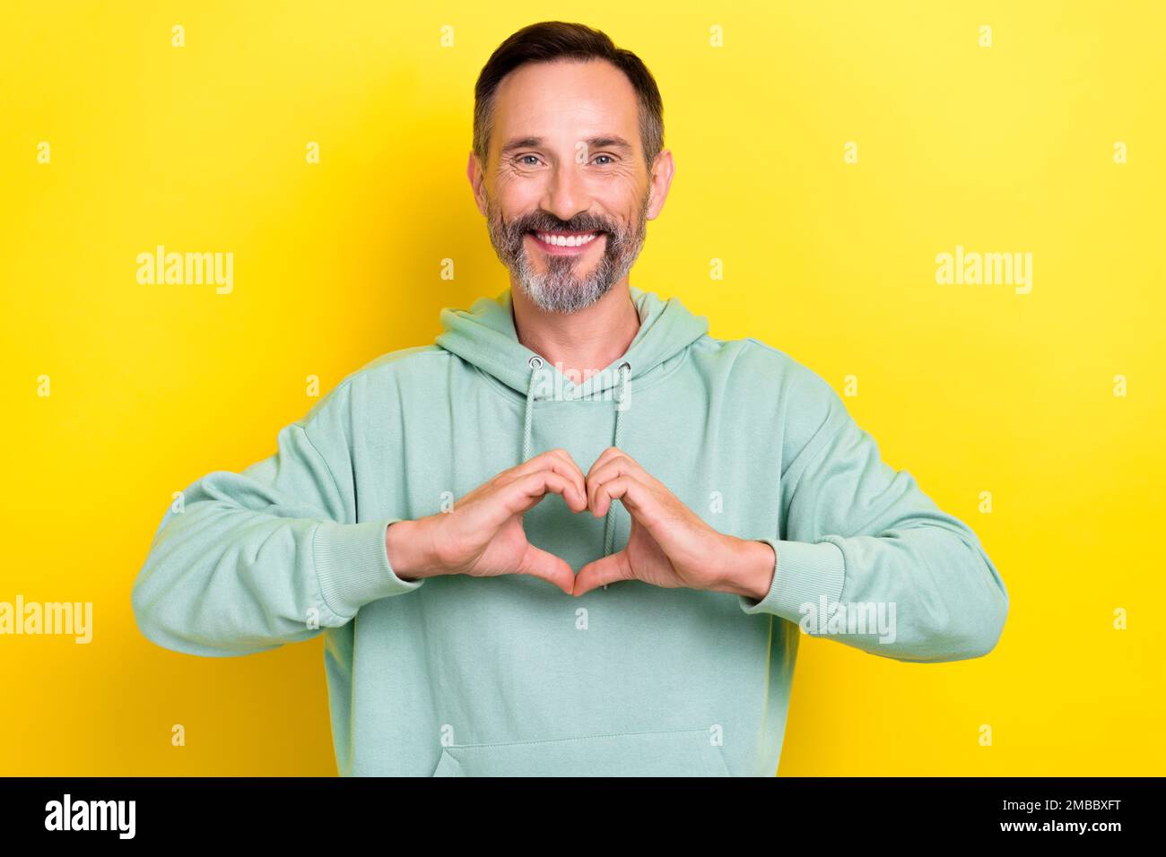 Photo of satisfied good mood smile grey beard man wear khaki sweater ...