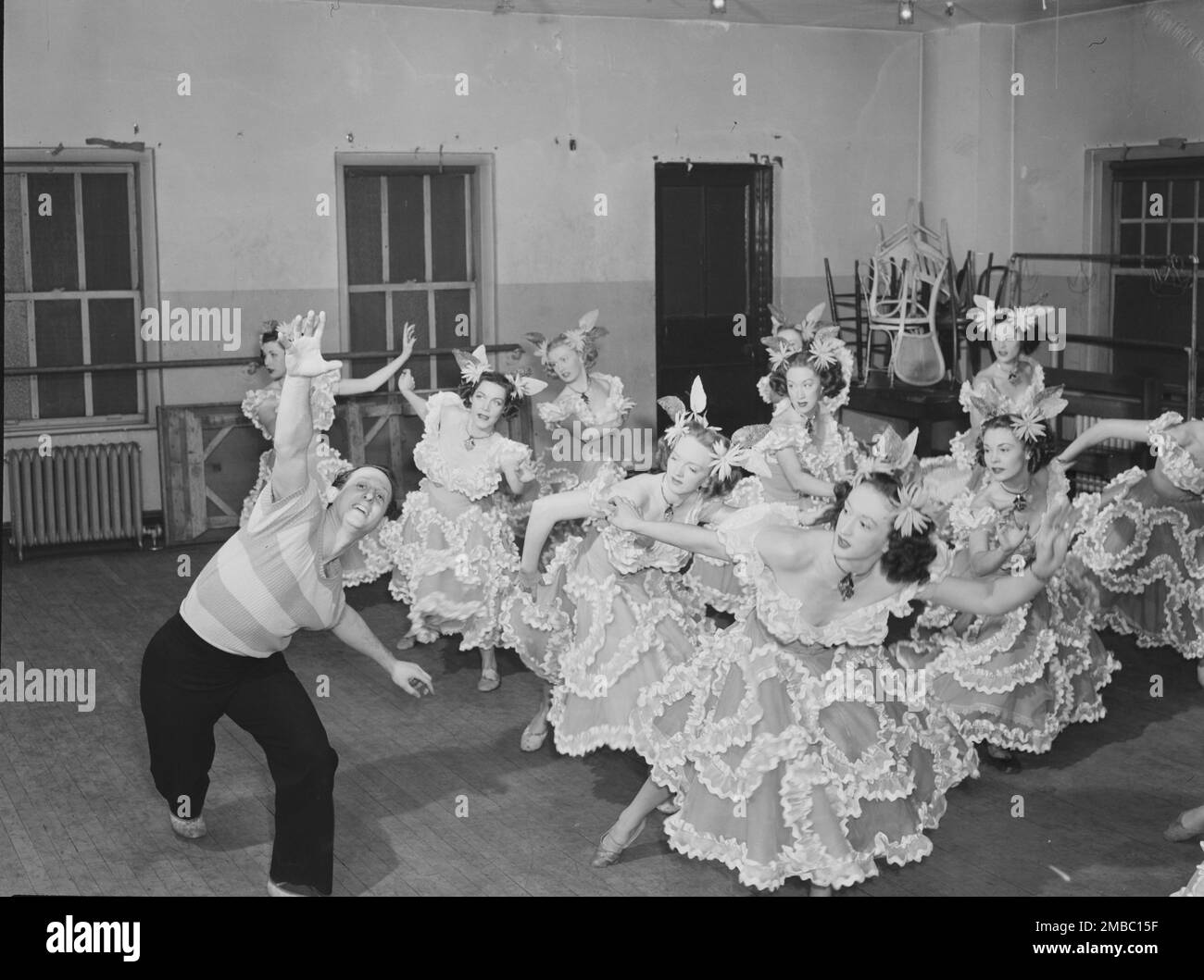 Dance hall 1940s Black and White Stock Photos & Images - Alamy