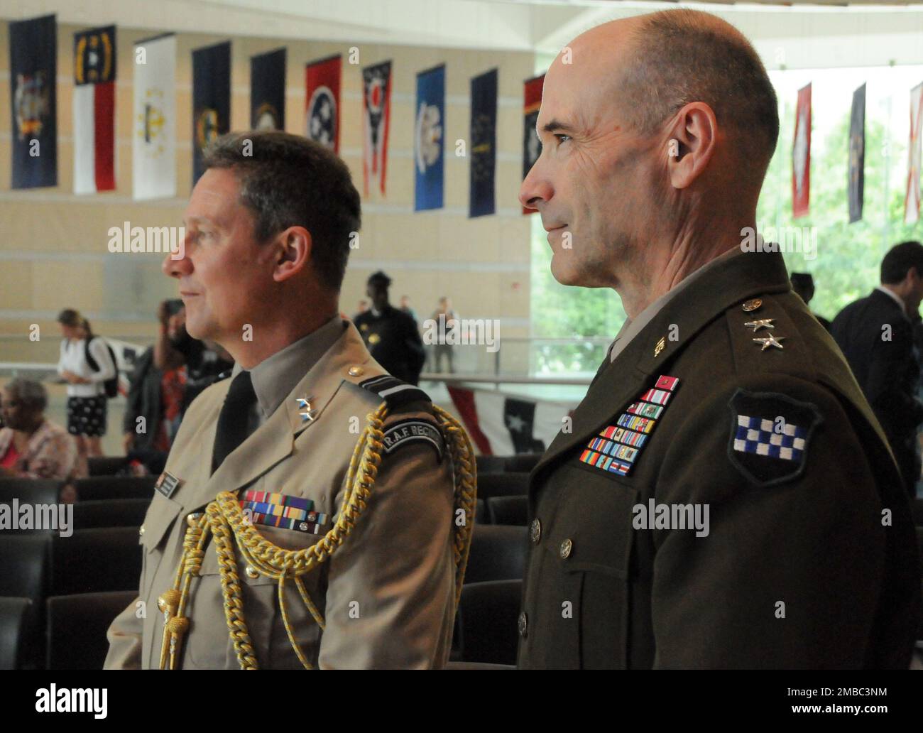 Maj. Gen. Rodney Faulk (right), commanding general of the Army Reserve ...