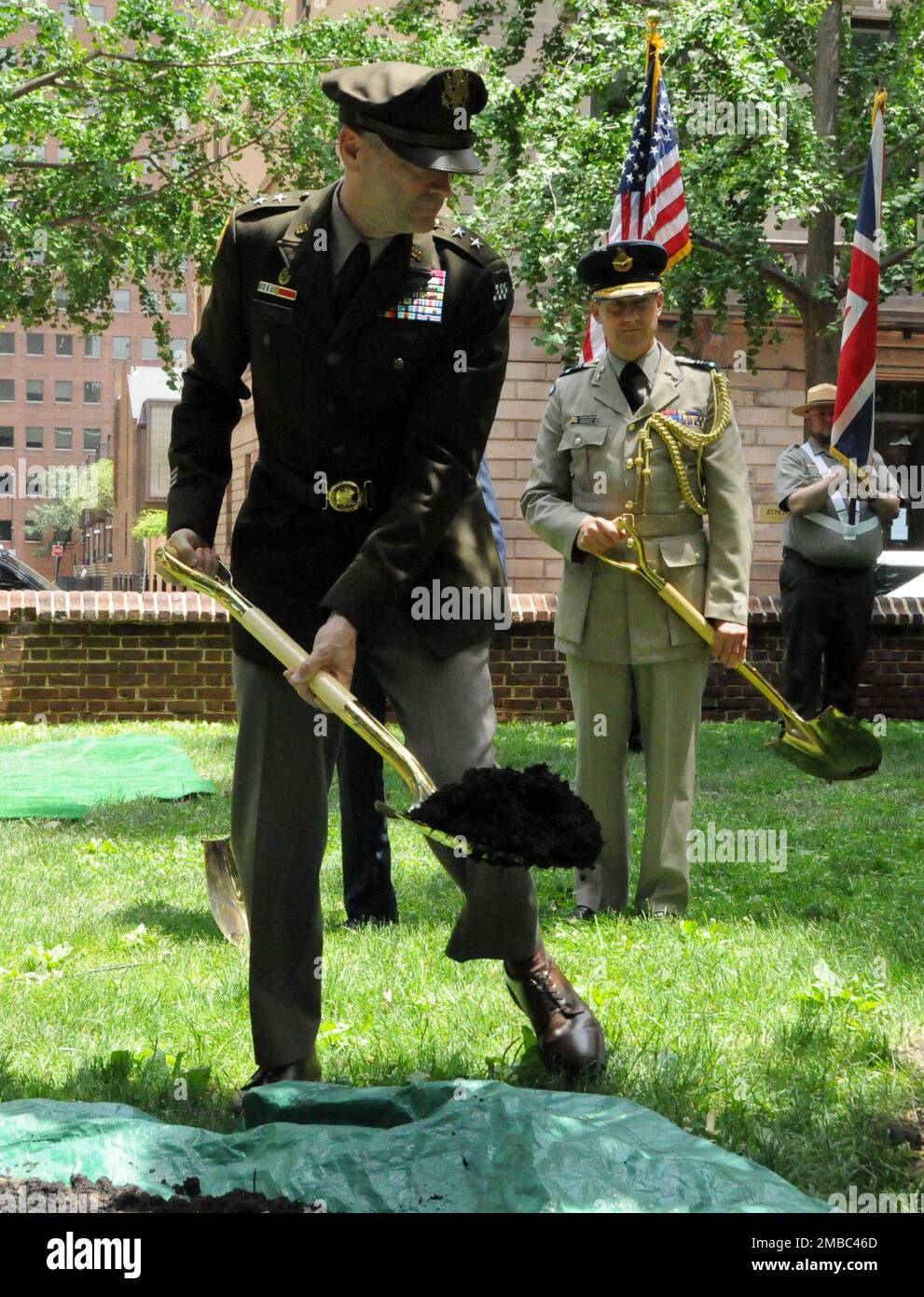 Maj. Gen. Rodney Faulk (left), commanding general of the Army Reserve’s ...