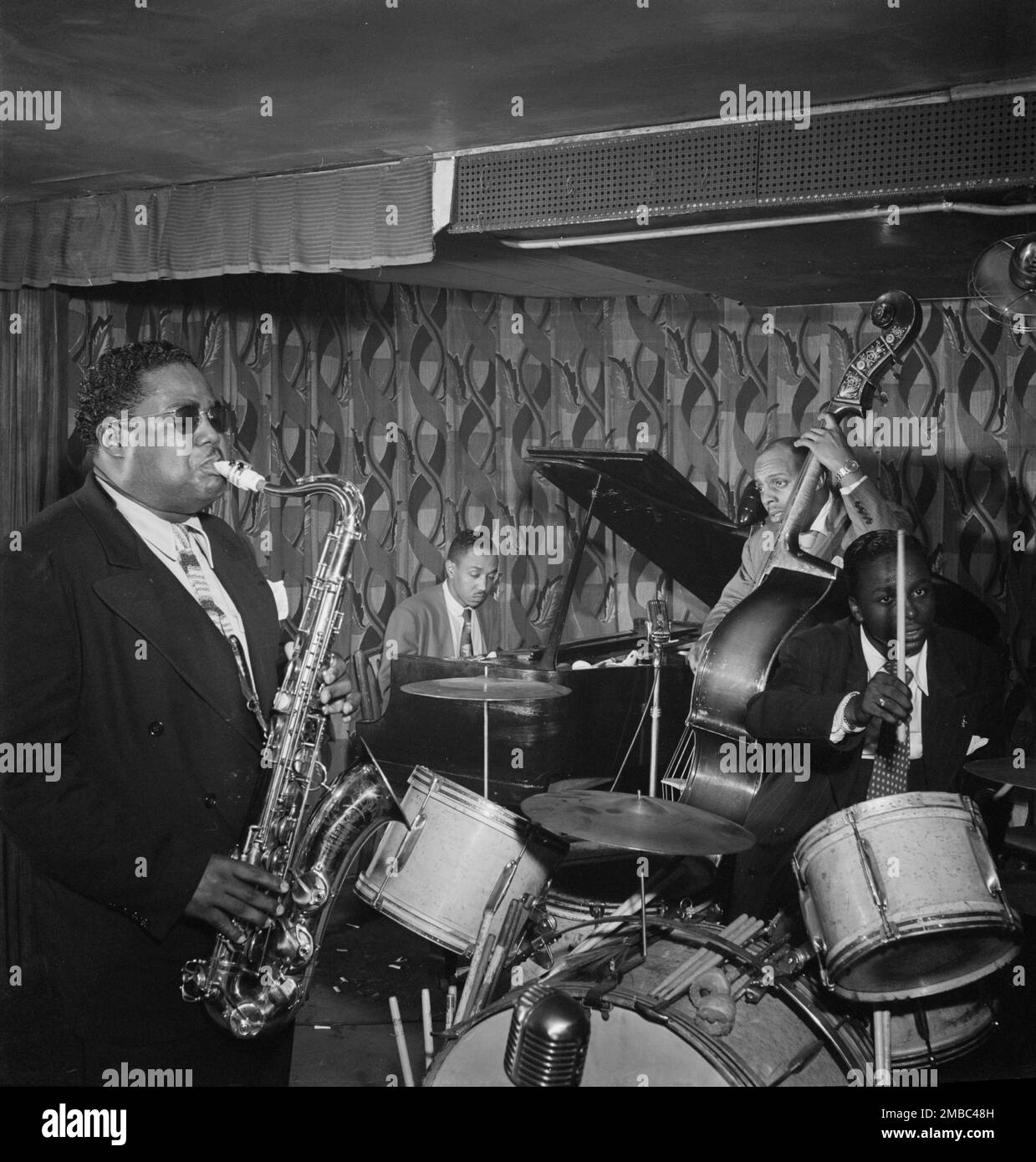 Portrait of John Hardee, Famous Door, New York, N.Y., ca. July 1947 ...