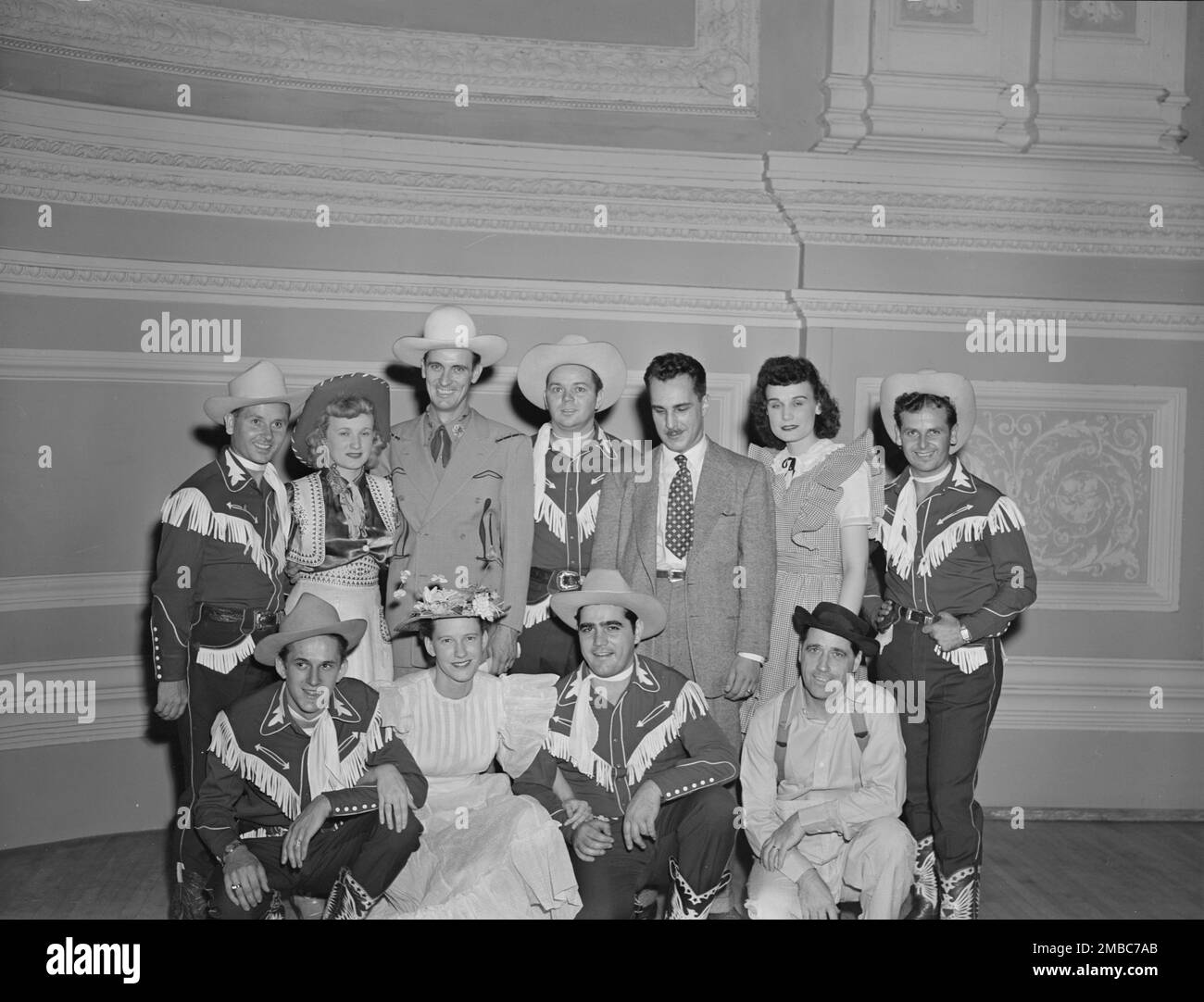 Portrait of Shorty Warren, Rosalie Allen, Ernest Tubb, Cy Sweat, Dave ...