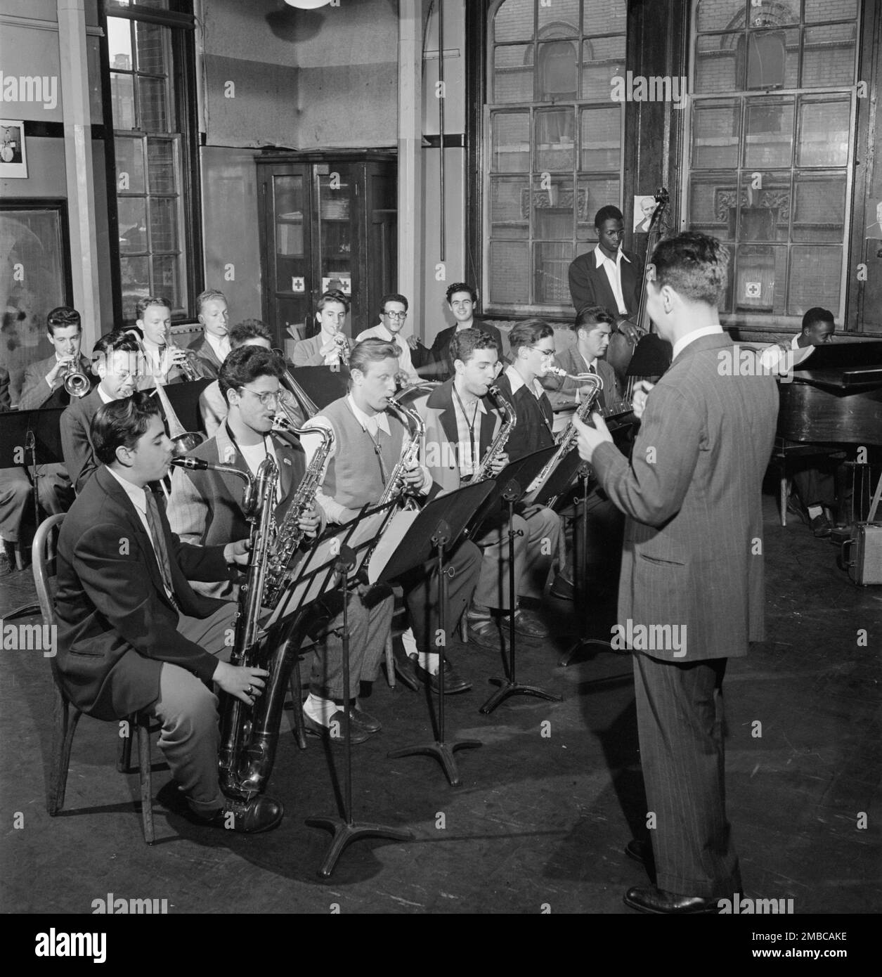 Afro ca Black and White Stock Photos & Images - Alamy