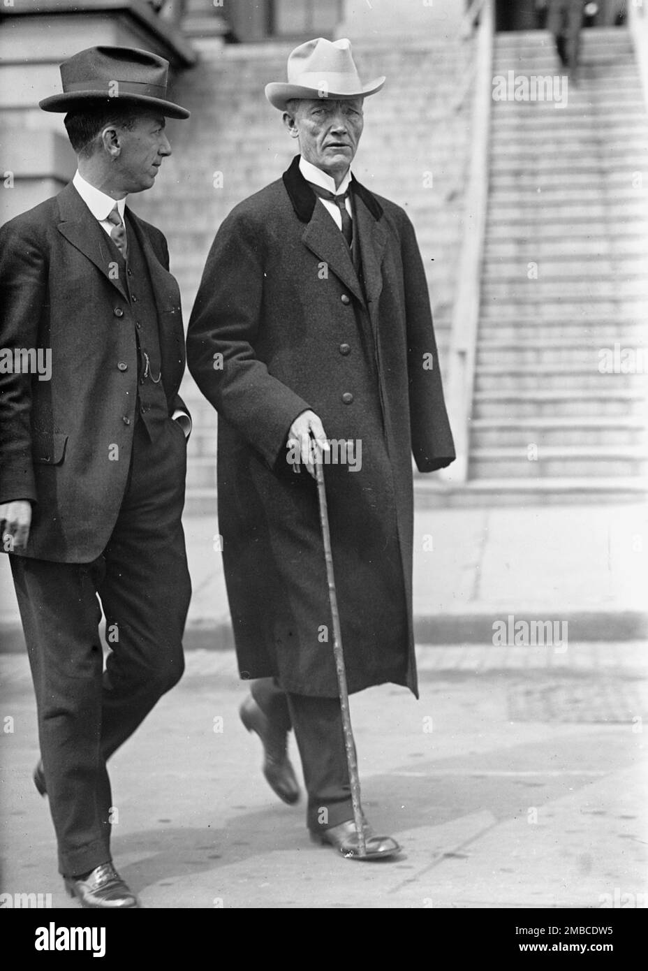 John lind hi-res stock photography and images - Alamy