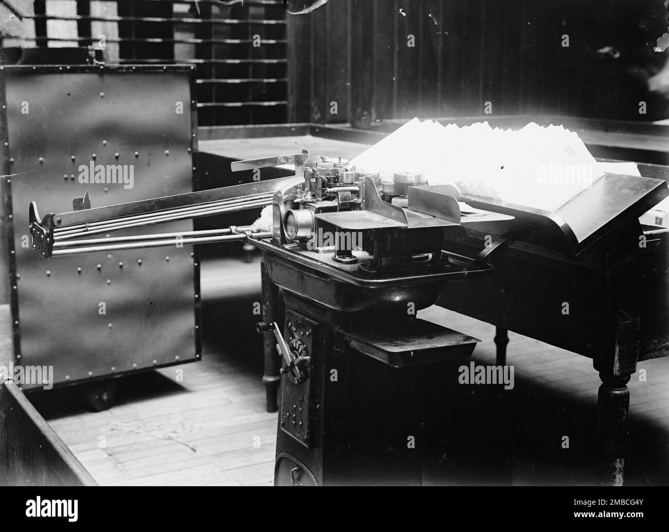 Post Office Department Cancelling Machine, 1913 Stock Photo - Alamy