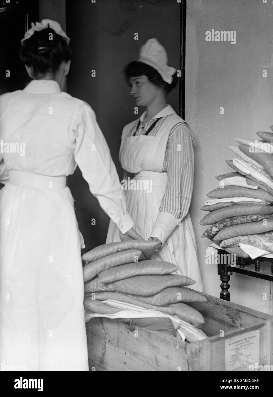 American hospital 1917 hi-res stock photography and images - Alamy