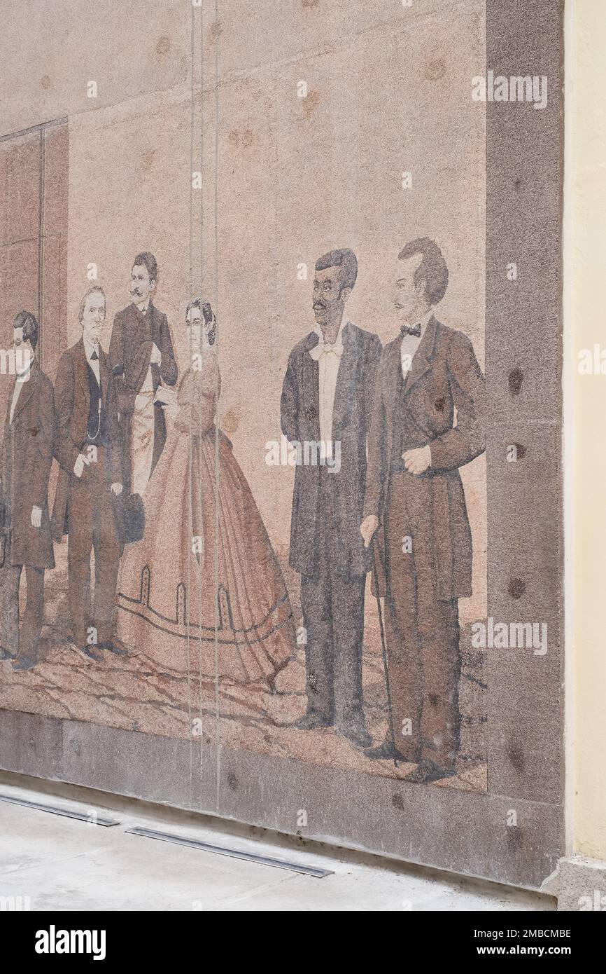 Mural histórico cultural del Liceo Artístico y Literario de La Habana ...