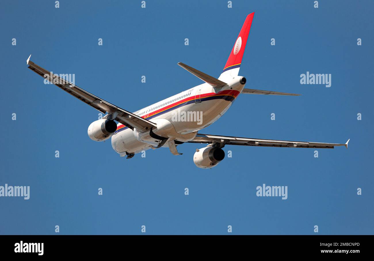 Chisinau, Moldova - 19 august 2014 Meridiana Airbus A320-232 take-off ...