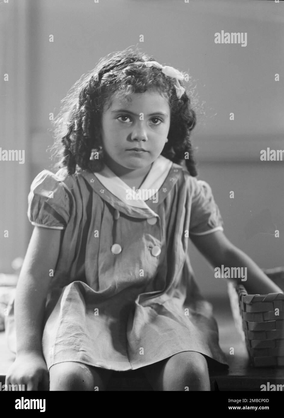 Involving children hi-res stock photography and images - Alamy