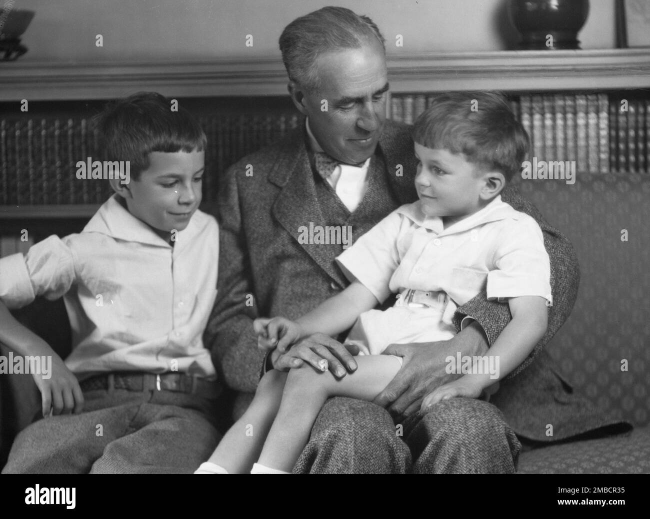 Twichell Mr., and sons, portrait photograph, 1925 Nov. 19 Stock Photo ...