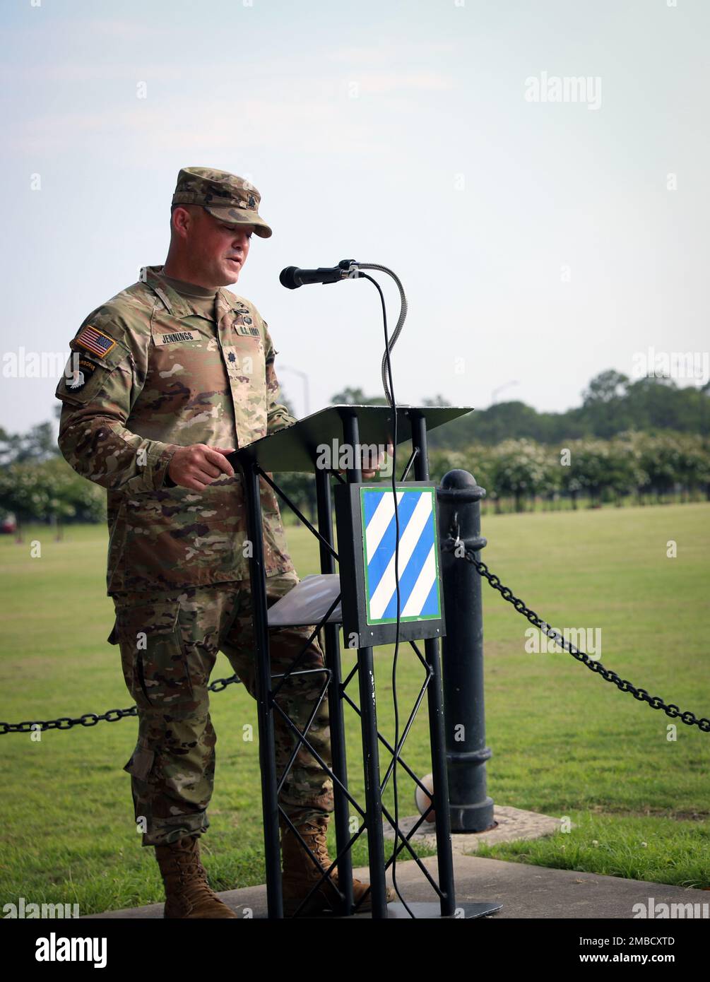 Lt. Col. Harley P. Jennings, outgoing commander of the "Maintain ...