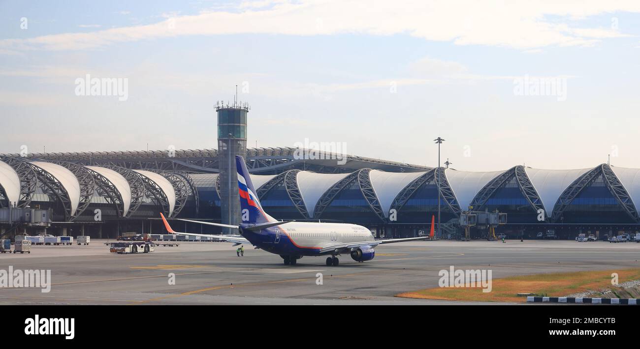 Suvarnabhumi International Airport, Airplane taxi in taxiway after ...