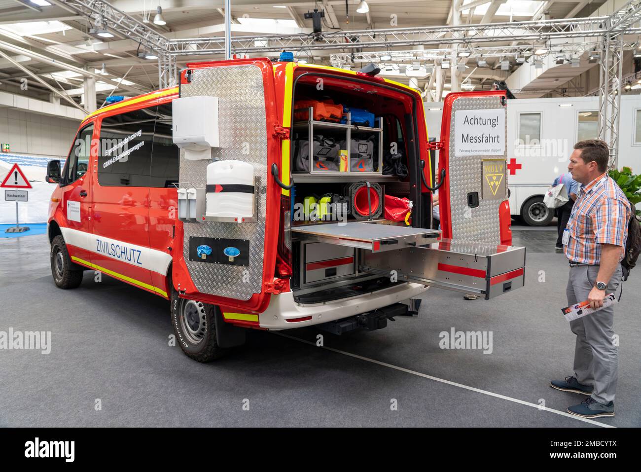 Equipment for civil defence, civil protection, trade fair Interschutz ...
