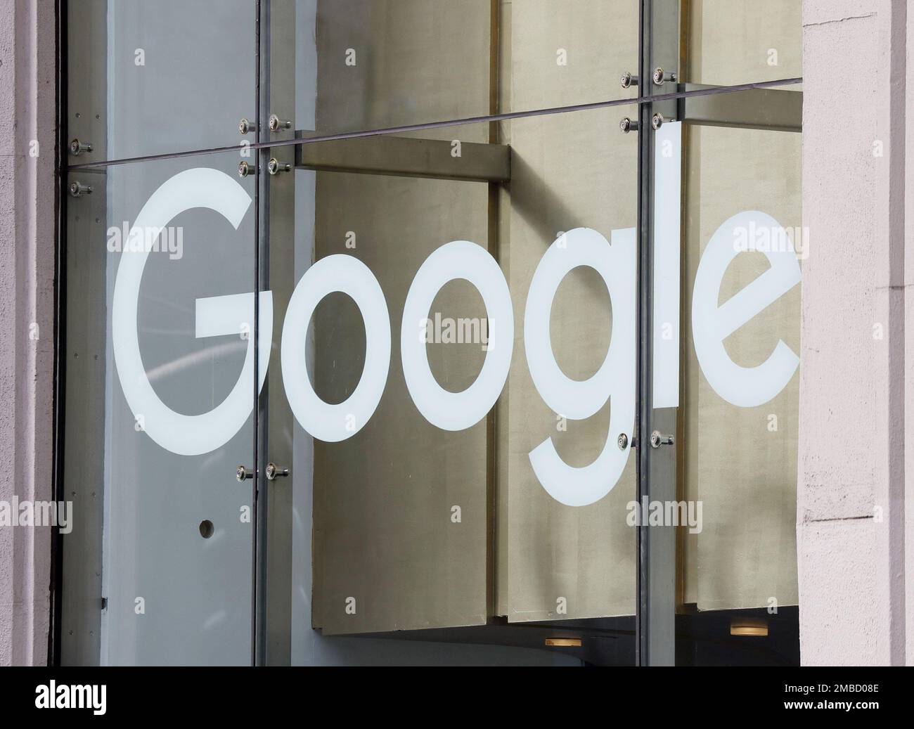 Google building nyc hi-res stock photography and images - Alamy
