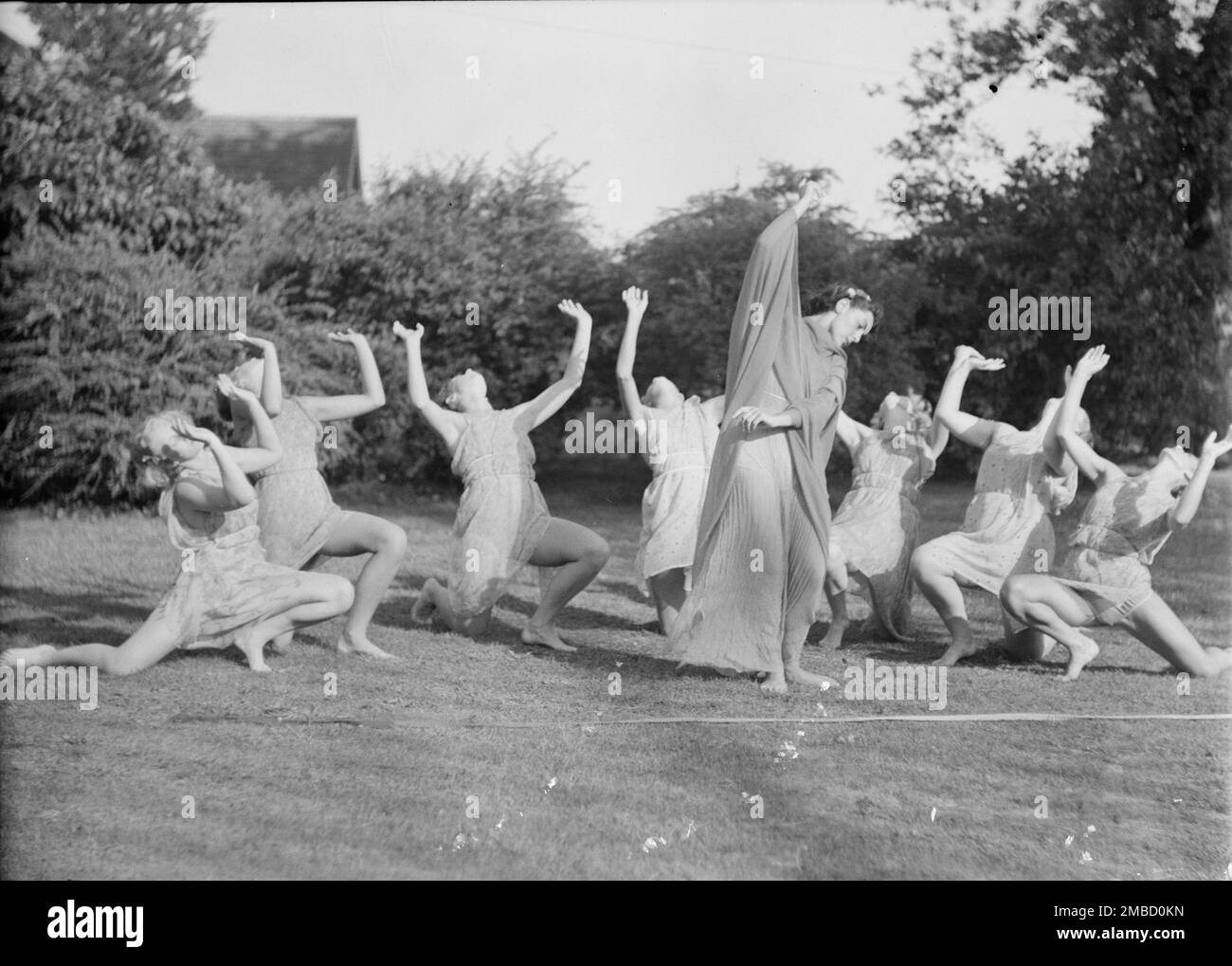Elizabeth Duncan dancers and children, 1936 Stock Photo - Alamy