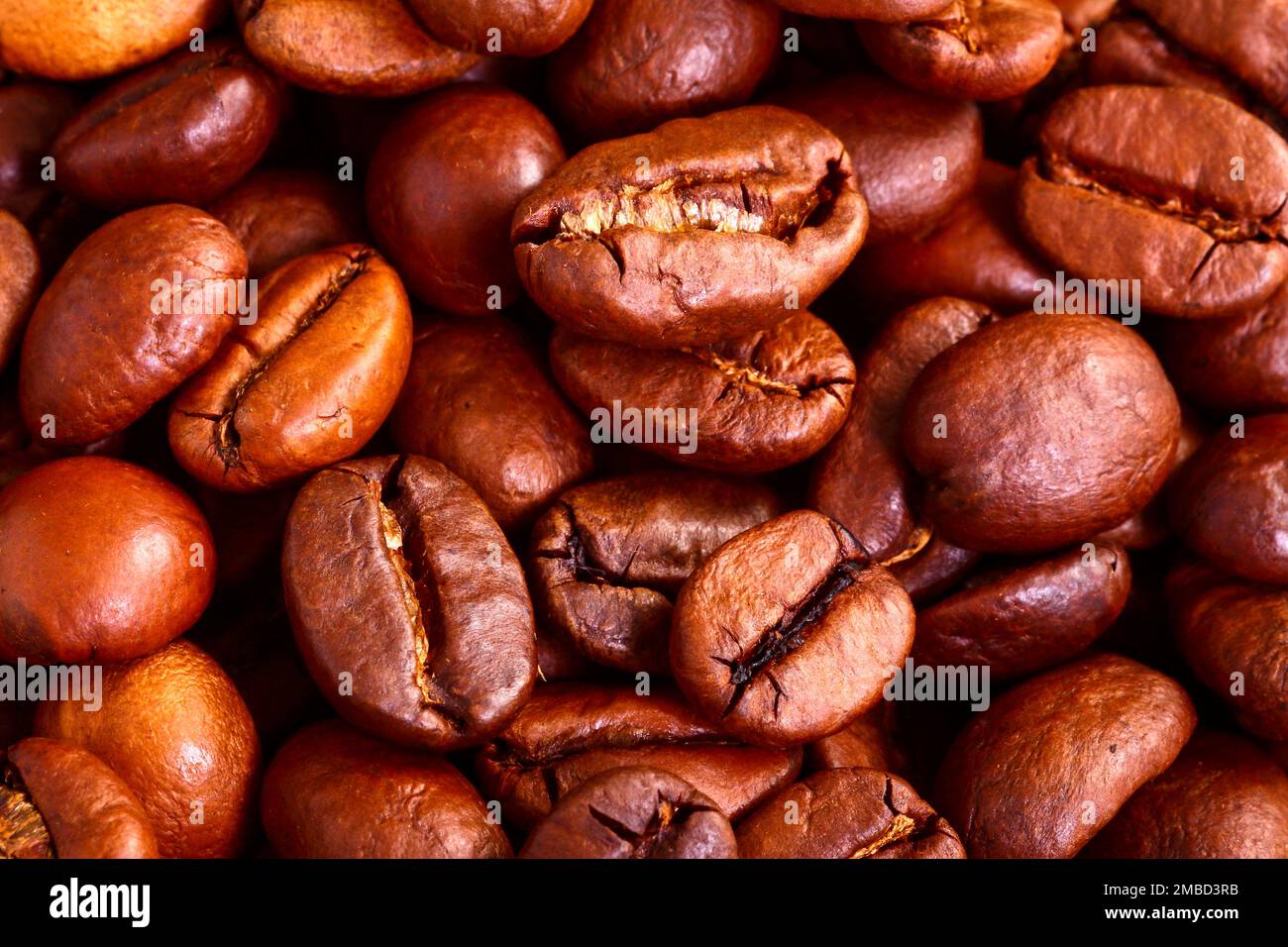 Close up macro view of espresso coffee beans Stock Photo - Alamy
