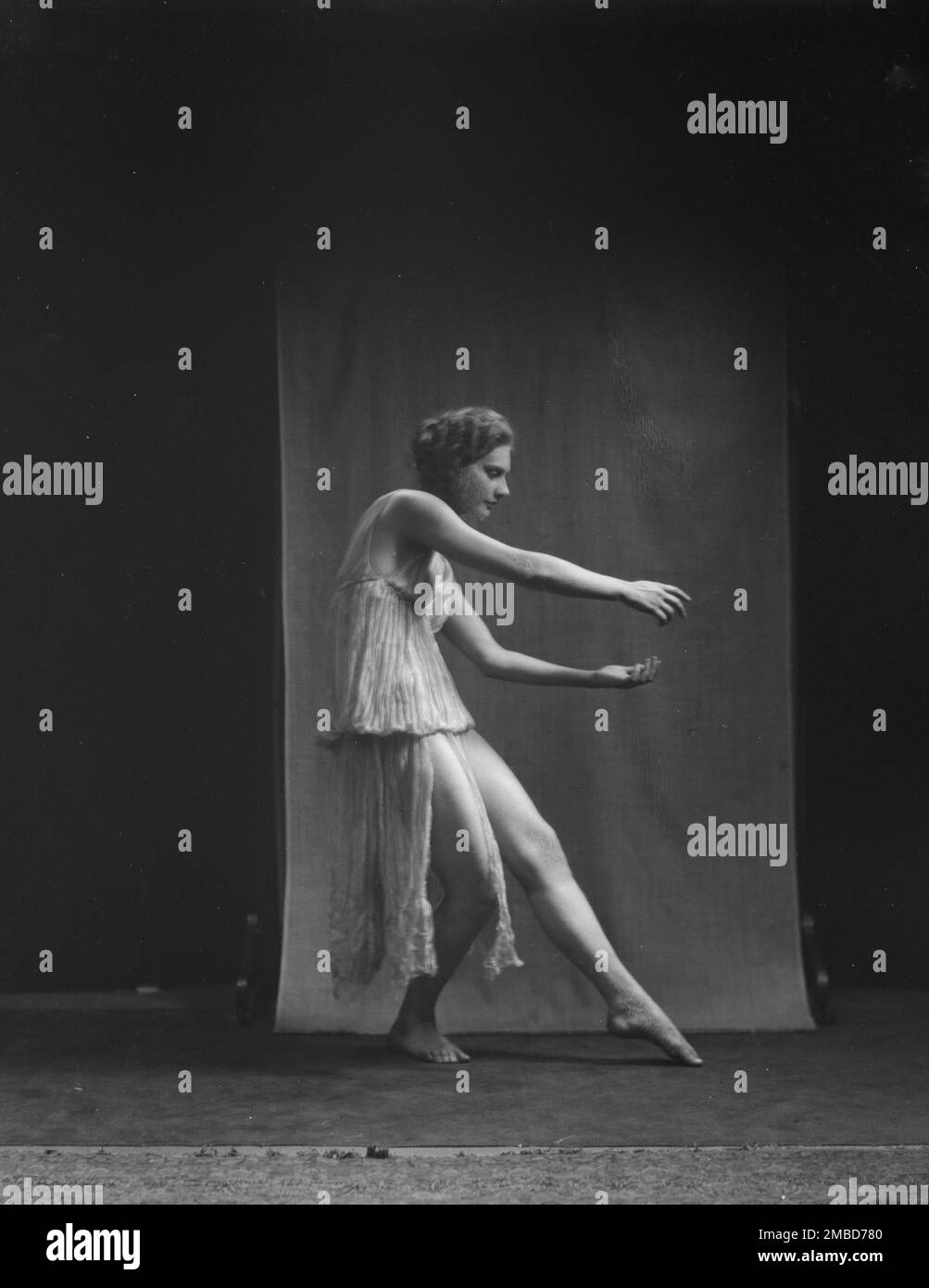 Helen lyons hi-res stock photography and images - Alamy