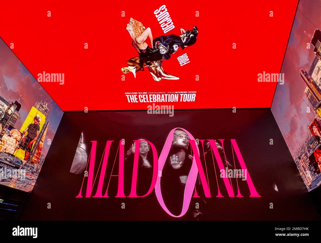 © Jeff Moore electronic billboards by Tottenham Court Road tube station ...