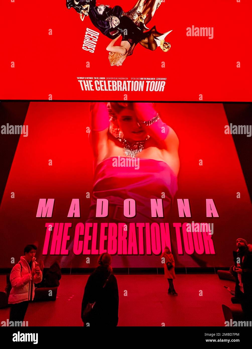 © Jeff Moore electronic billboards by Tottenham Court Road tube station ...