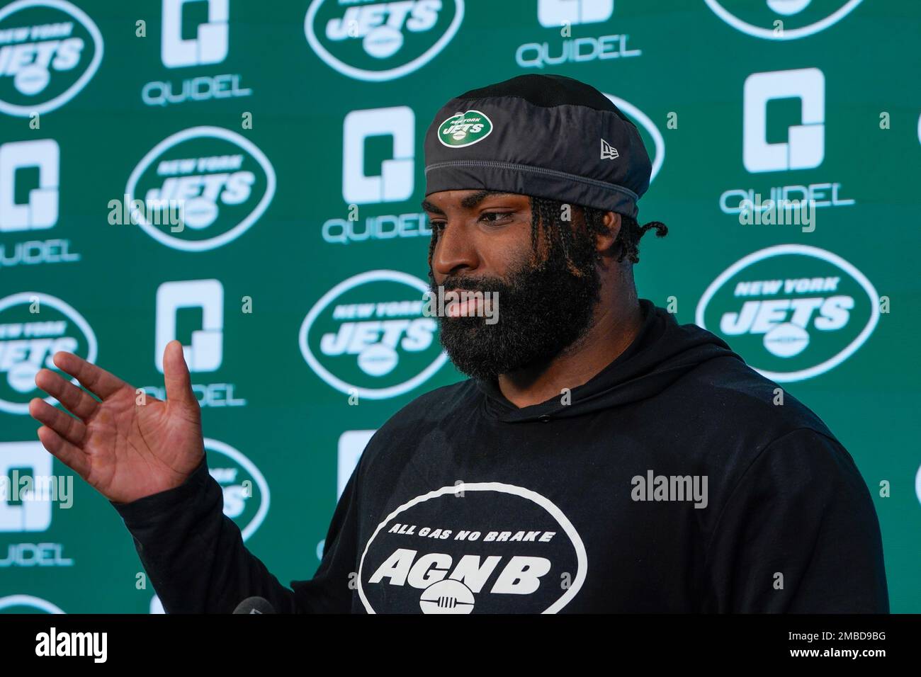 New York Jets' Vinny Curry speaks to reporters after a practice at the ...